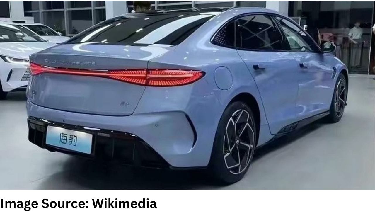 BYD Seal Electric Car : Its Incredible Driving Features